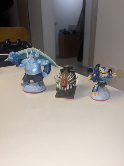 Skylanders figure po 10 Eur