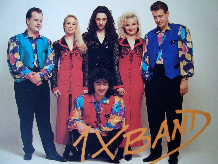1X BAND kartica s posvetilom in podpisi vseh članov skupine, 1993