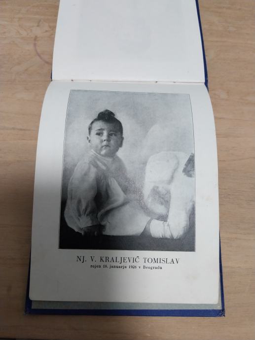 Album dinastije Karadordevićev slike podatki