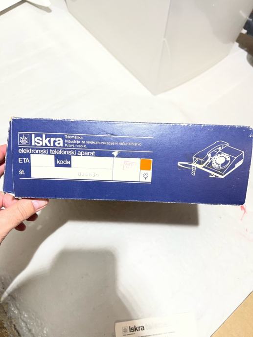 Iskra Telematika - stara škatla za telefon in navodila