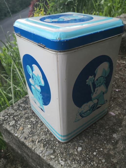 Kovinska škatla kuharček,večja škatla kuharčka,