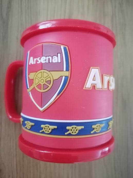 Skodelica ARSENAL PVC kozarec