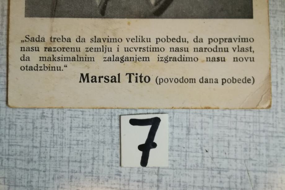 Spominski predmeti in razglednice - slike Josipa Broza - Tita