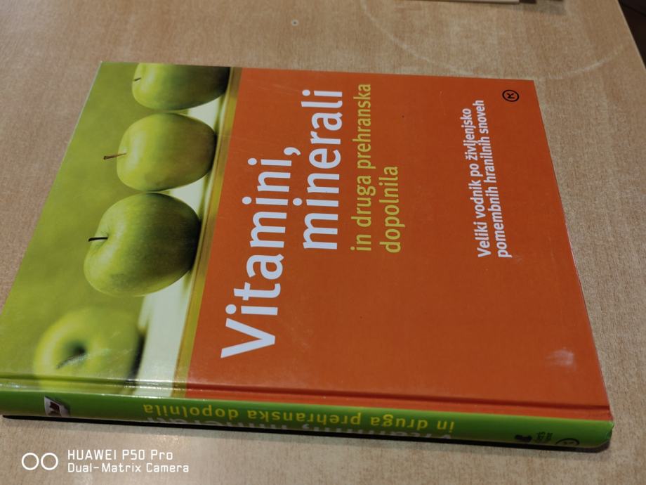 # Vitamini, minerali in druga prehranska dopolnila