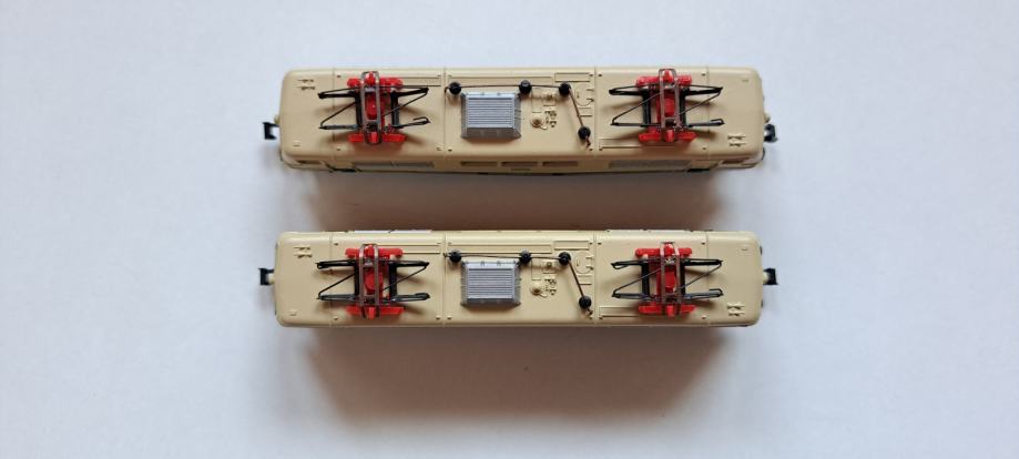 1:160 N sistem LIMA Br 111 004 8 električna lokomotiva 2 komada