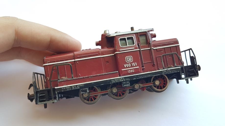 1:87 HO merilo FLEISCHMANN V60 151 dizel lokomotiva | vintage