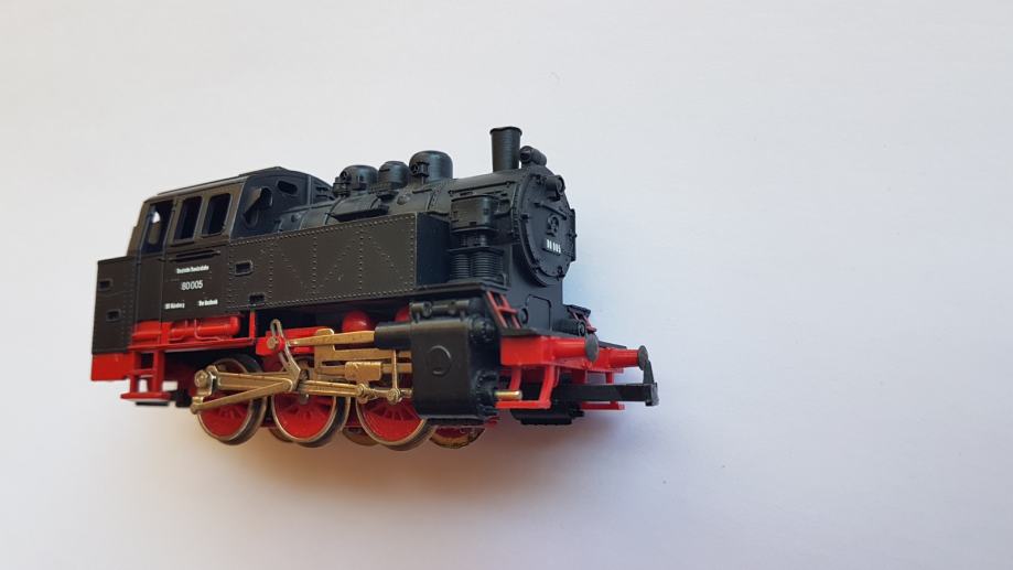 1:87 HO merilo LIMA BR 80 parna lokomotiva