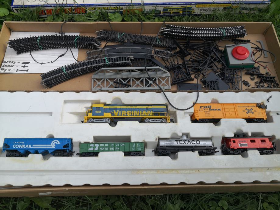 1990 MEHANO,TY RAIL MASTER 102 GIANT PIECE TRAIN SET 7422, lokomotiva,
