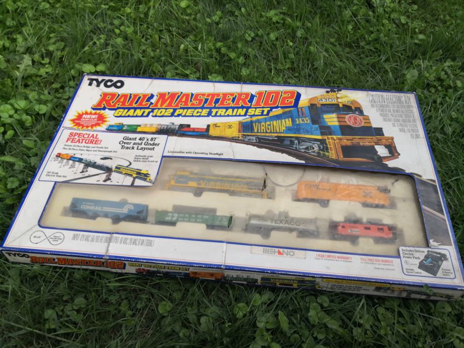 1990 MEHANO,TY RAIL MASTER 102 GIANT PIECE TRAIN SET 7422, lokomotiva,