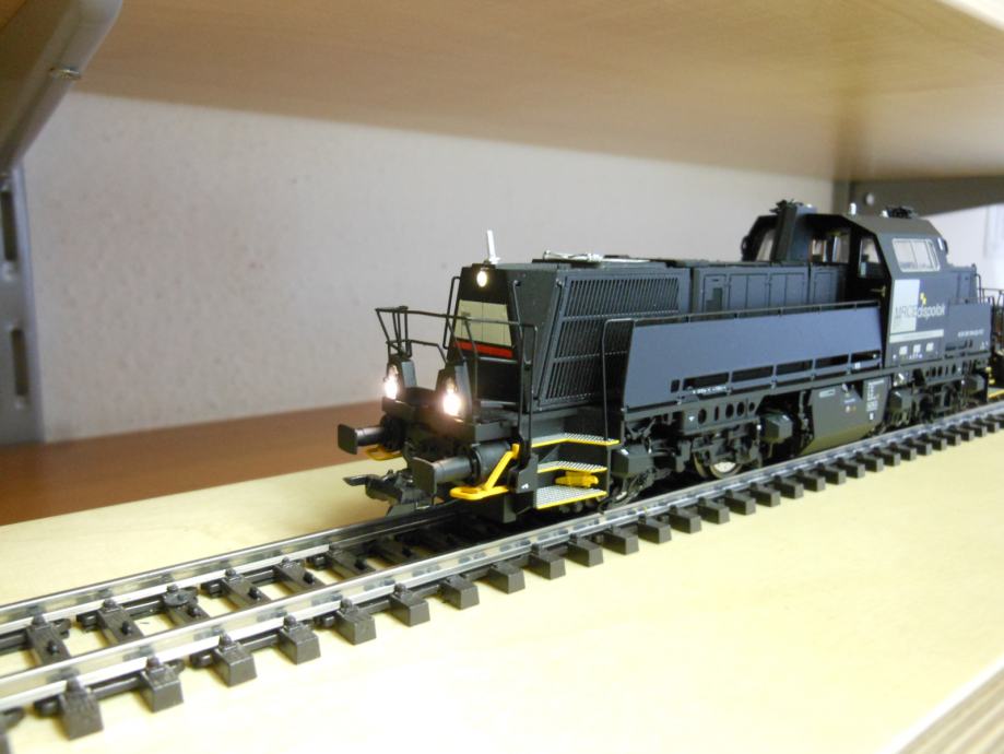 ESU model dizel lokomotive Voitha Gravita BR 261 MRCE merilo 1:87 (H0)