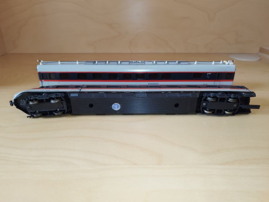 H0 Lima DC elektromotorna garnitura DB BR 403