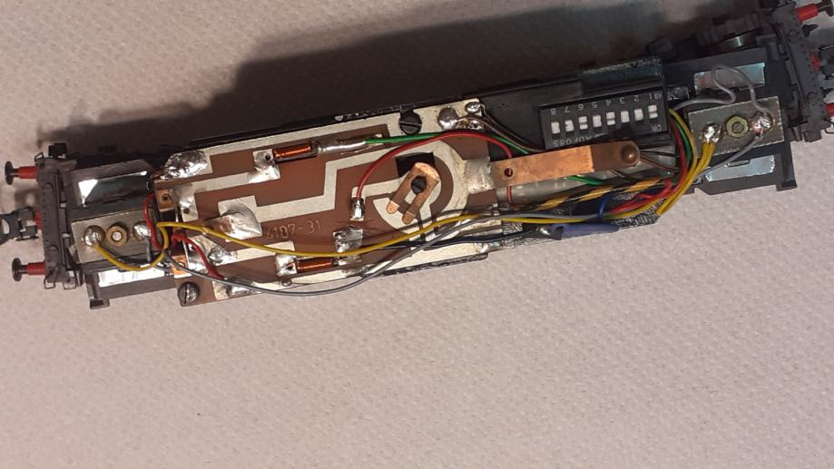 JŽ E 626 007 za sistem MÄRKLIN