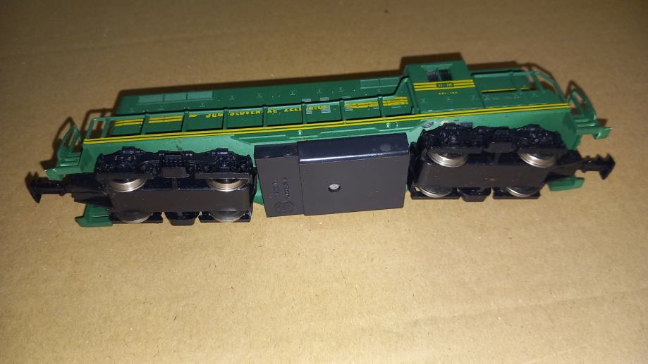 Lokomotiva mehanotehnika ahm JŽ 661 164