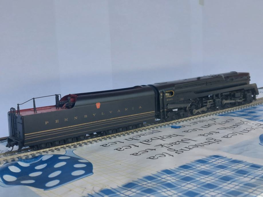 Medeninasta lokomotiva Pennsylvania PRR T1, ALCO Models, HO