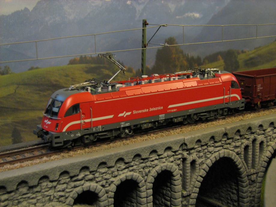 Roco Živa SŽ 541 008