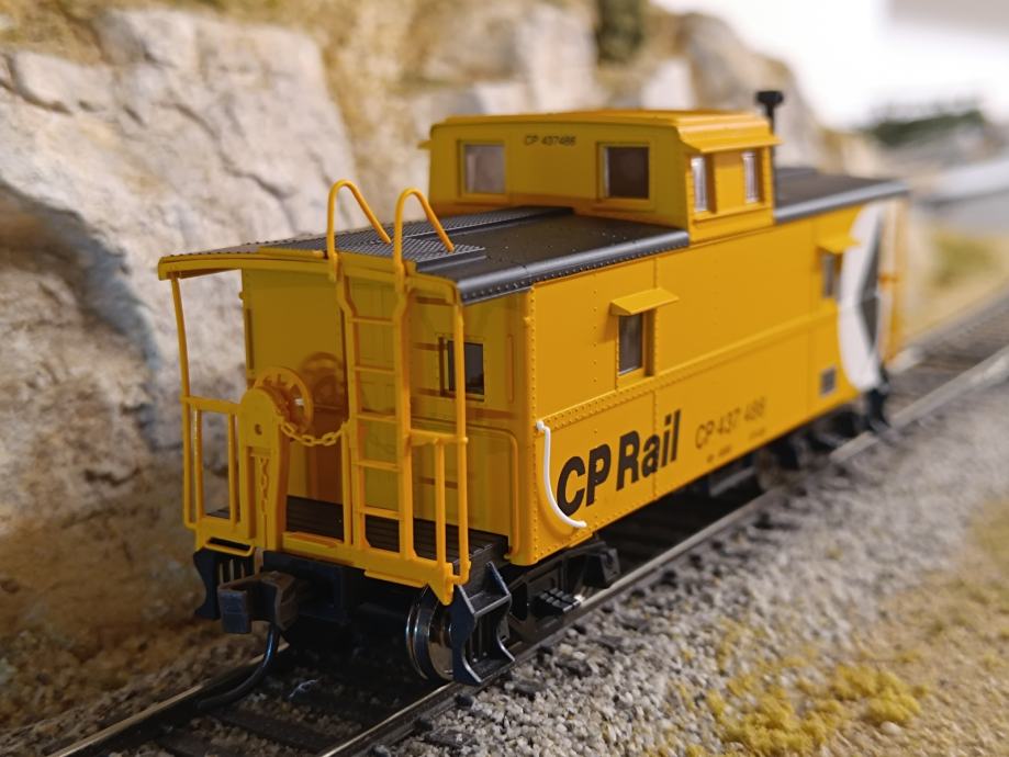 USA HO ATLAS Trainman Caboose Canadian Pacific Rail - NOV