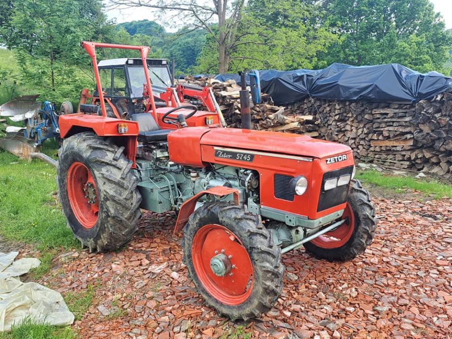 KUPIM TRAKTOR zetor ali ursus