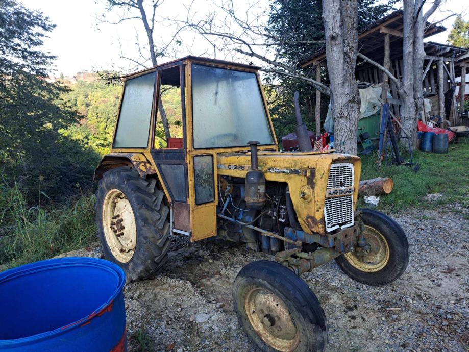 KUPIM TRAKTOR zetor ali ursus