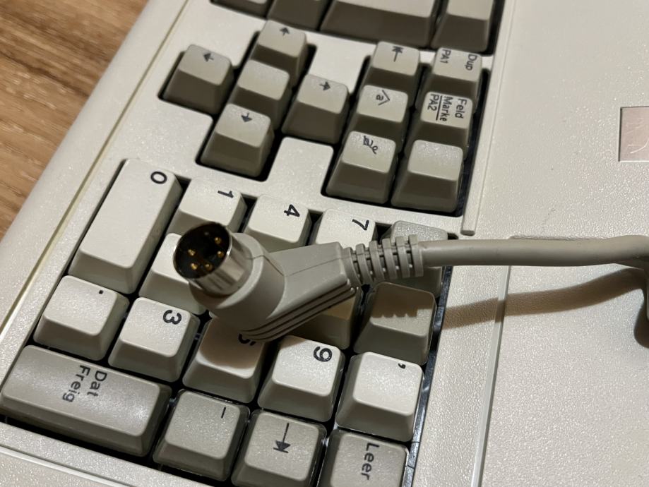 IBM Model M 122-tipk (Battleship)