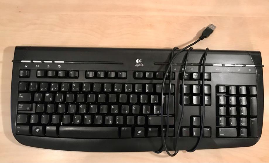 Namizna tipkovnica Logitech Internet 350