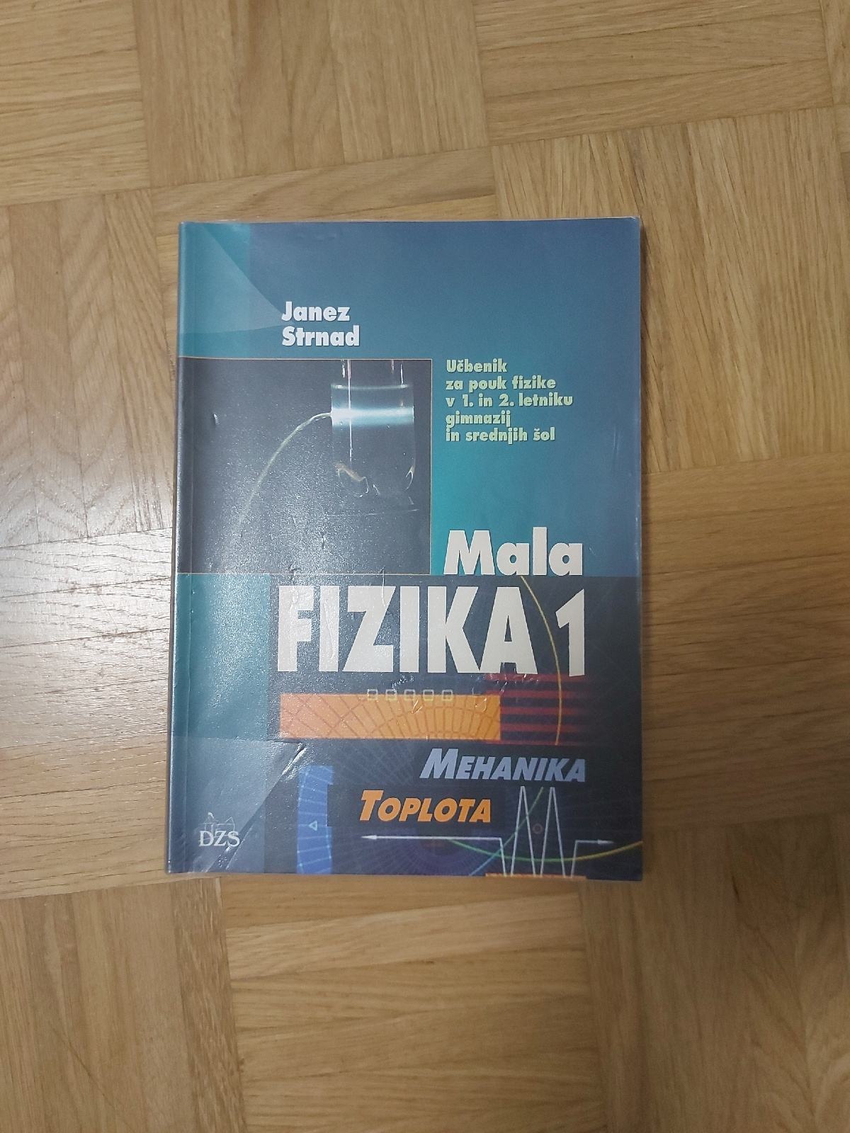 Mala Fizika 1, mehanika in toplota, Učbenik