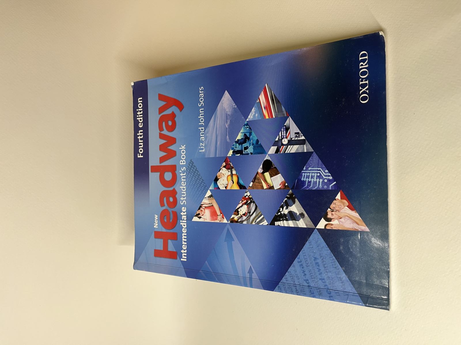 Prodam učbenik za angleščino