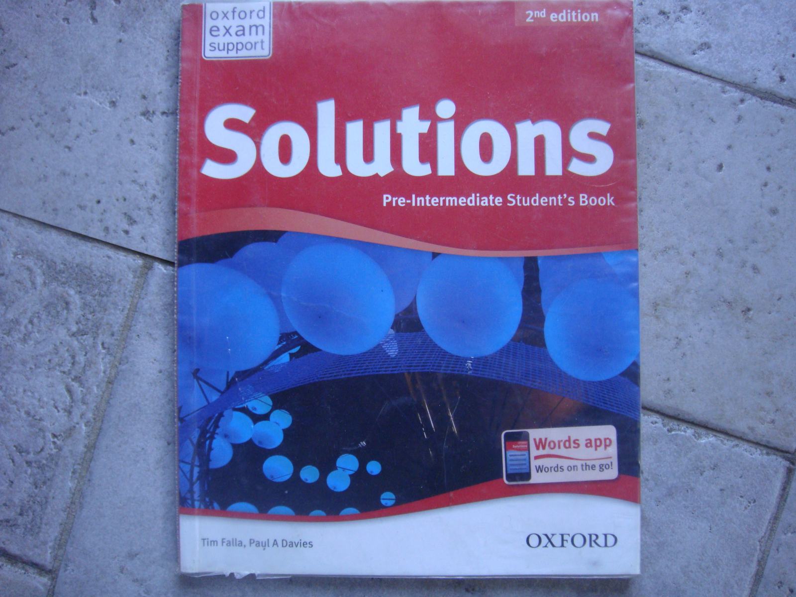 SOLUTIONS Pre-intermediate student book
