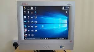 Monitor 15 compaq z zvočniki
