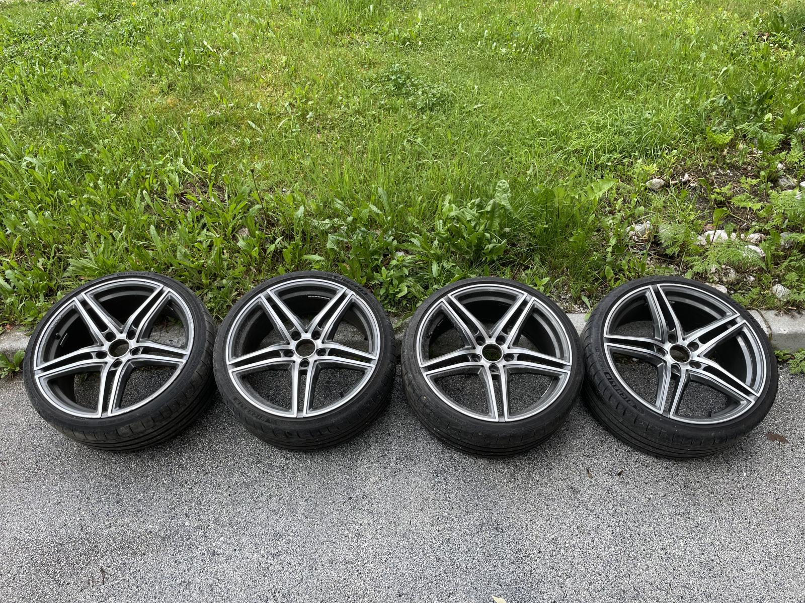 Pnevmatike Michelin 245/30/19 poletna Količina: 2