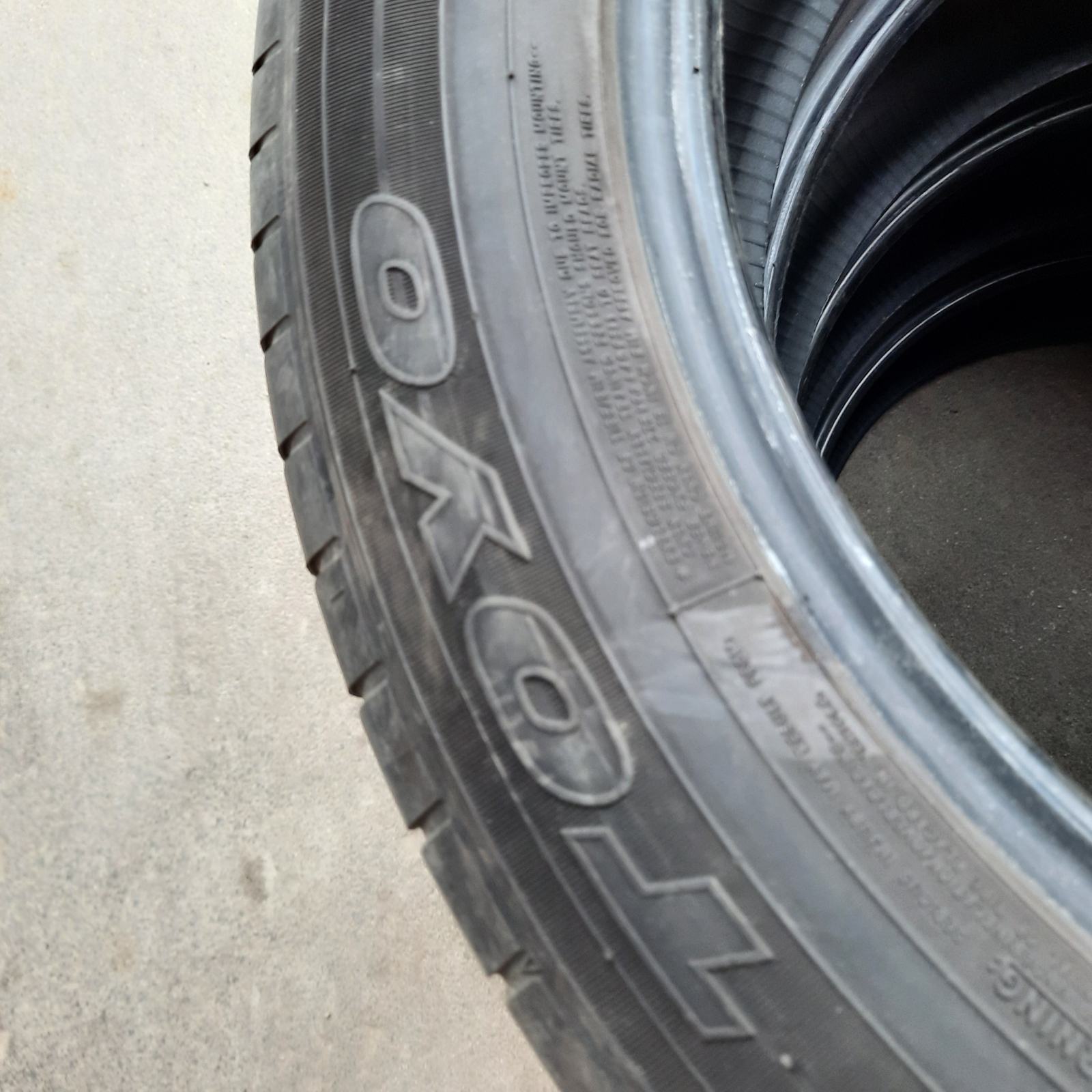 Pnevmatike Toyo 225/55/19 poletna Količina: 4