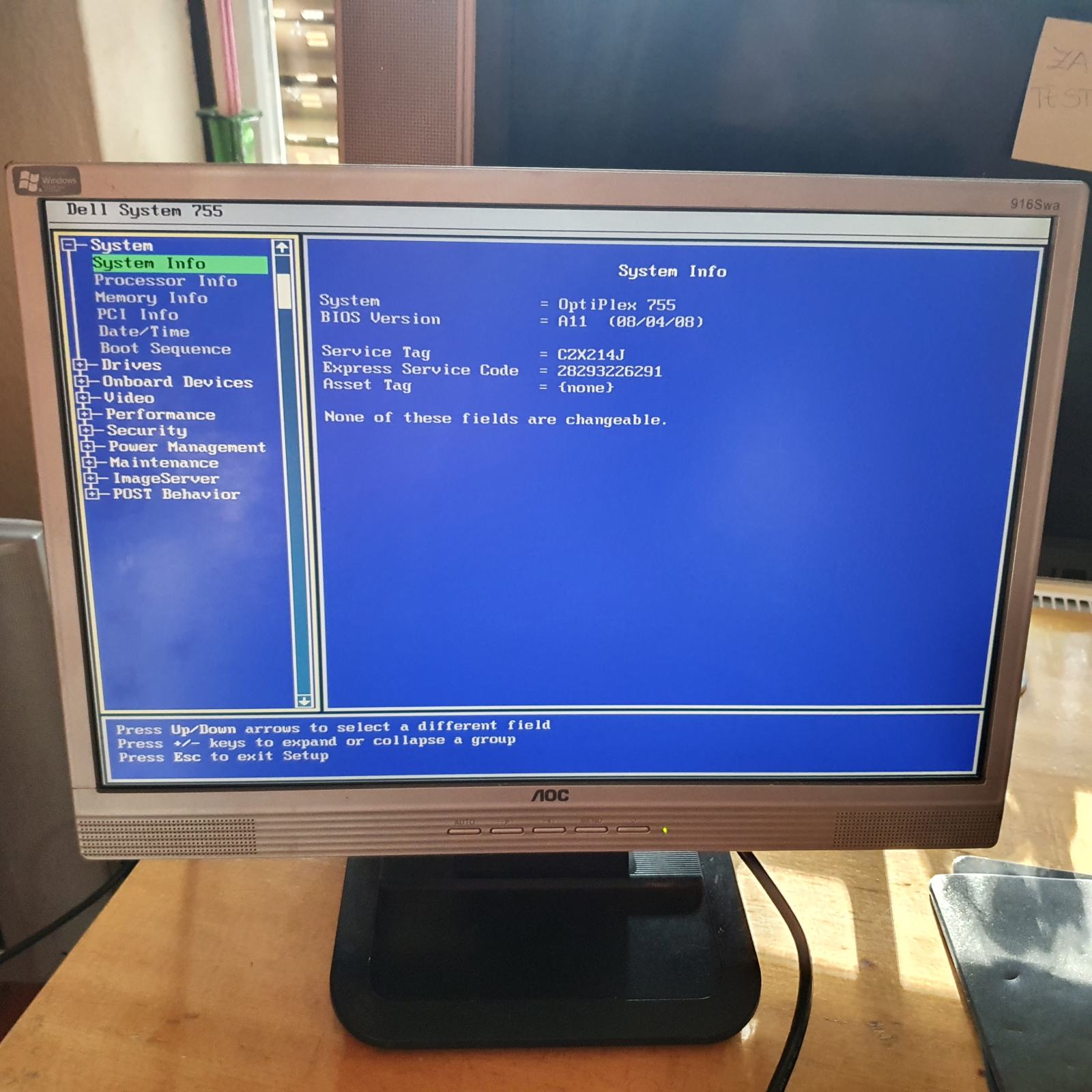 AOC 19 LCD monitor 916SWA