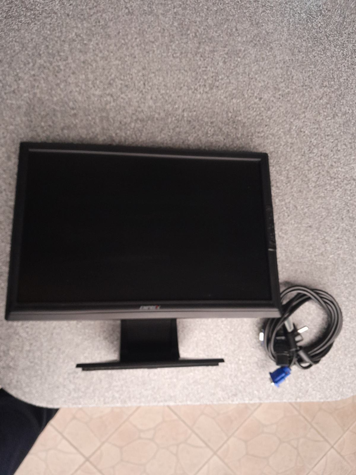 Emprex lcd monitor 19