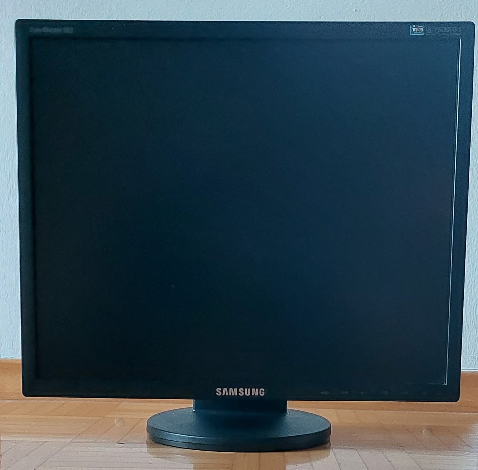Samsung SyncMaster 943 19 1280x1024 5:4 LED LCD Monitor