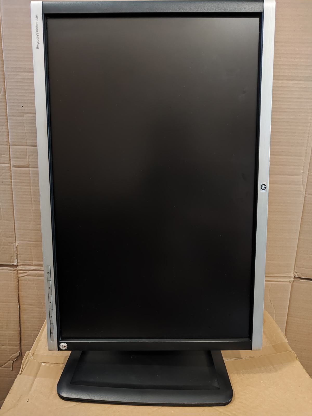 LCD monitor HP Compaq LA2405wg 24