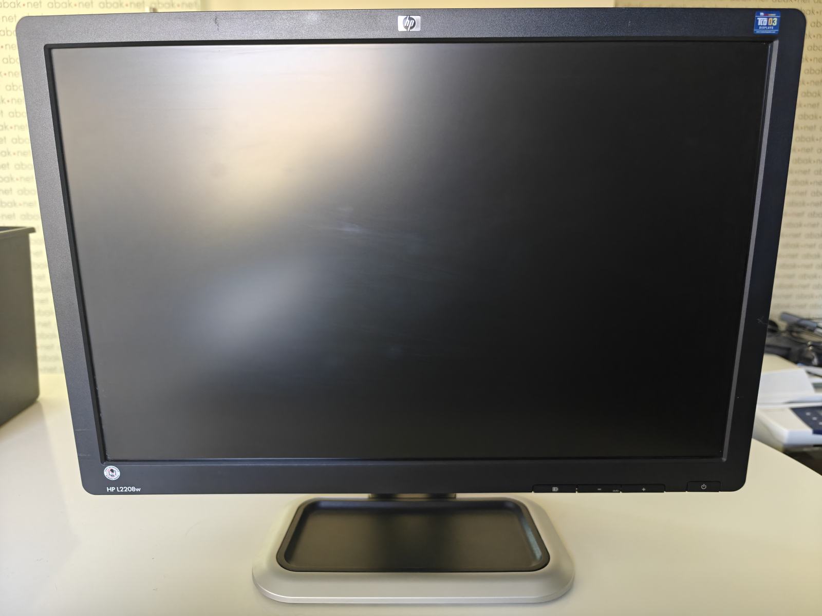 LCD Monitor HP L2208w