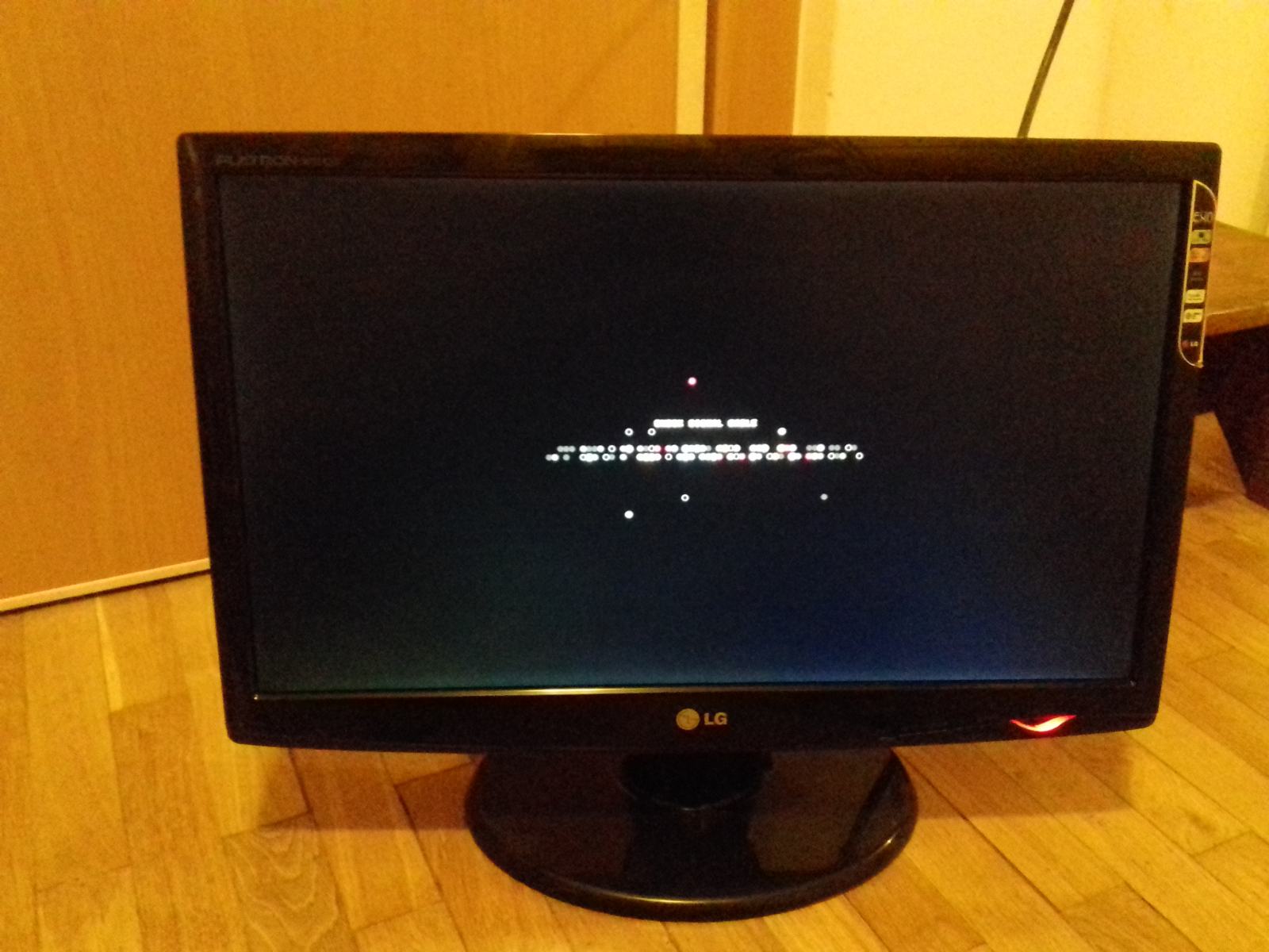 LG LCD monitor 22 FULL HD, BERI OPOMBE