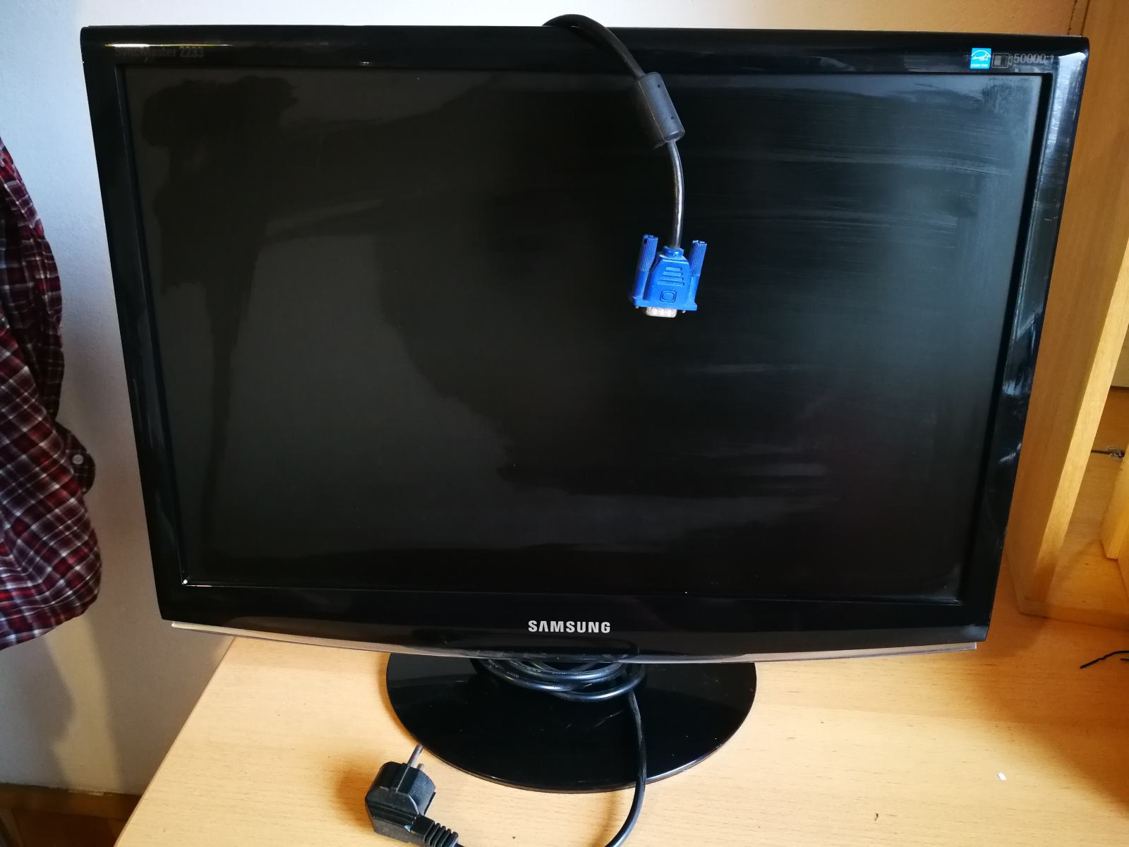 Samsung 2233BW 22 LCD monitor