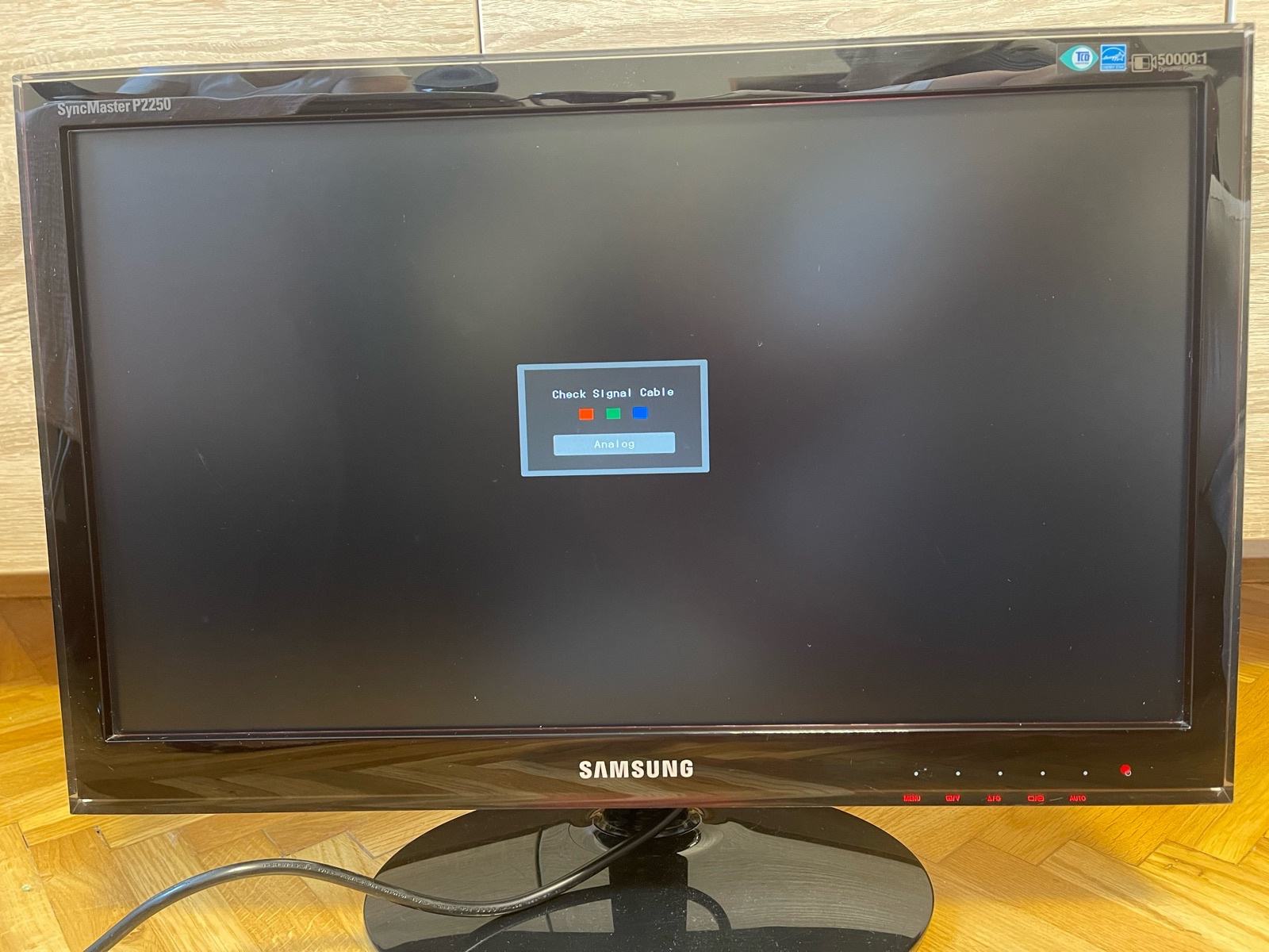 Samsung monitor 22 “ P2250