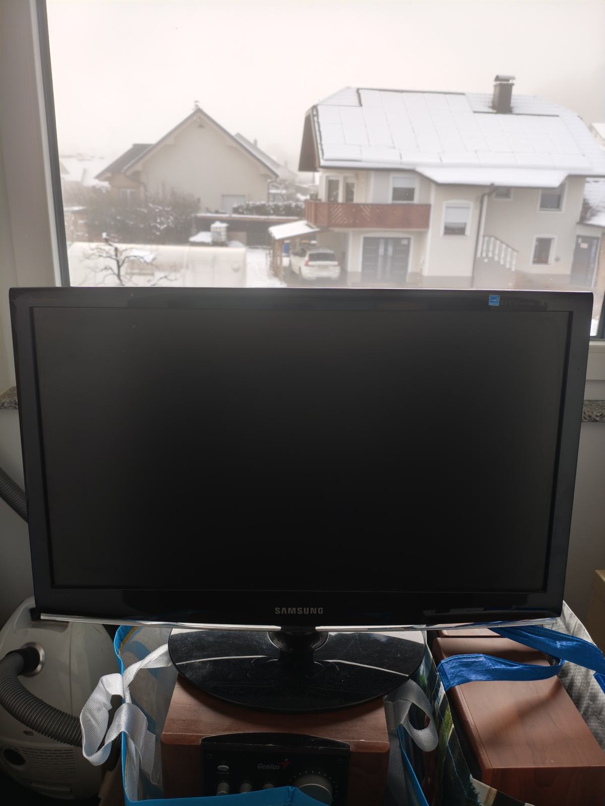 Samsung 2333HD 23 LCD monitor