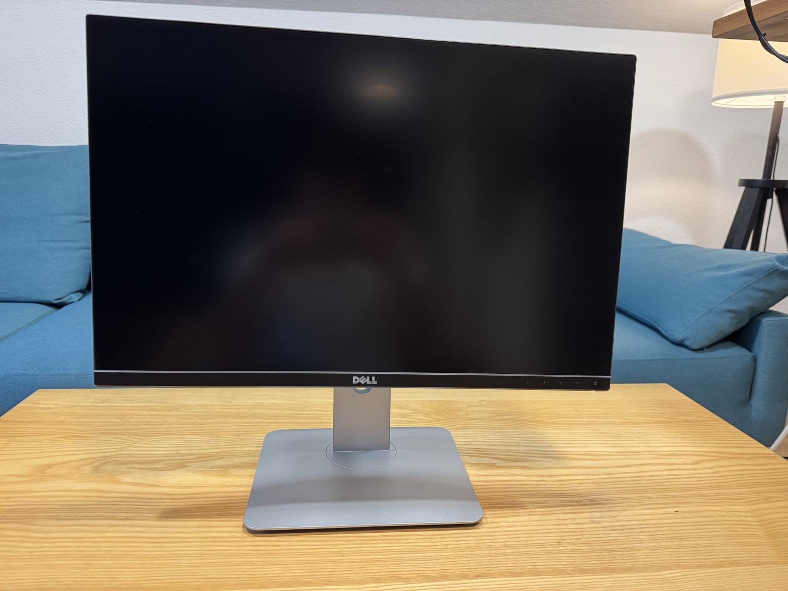 Dell U2415 monitor