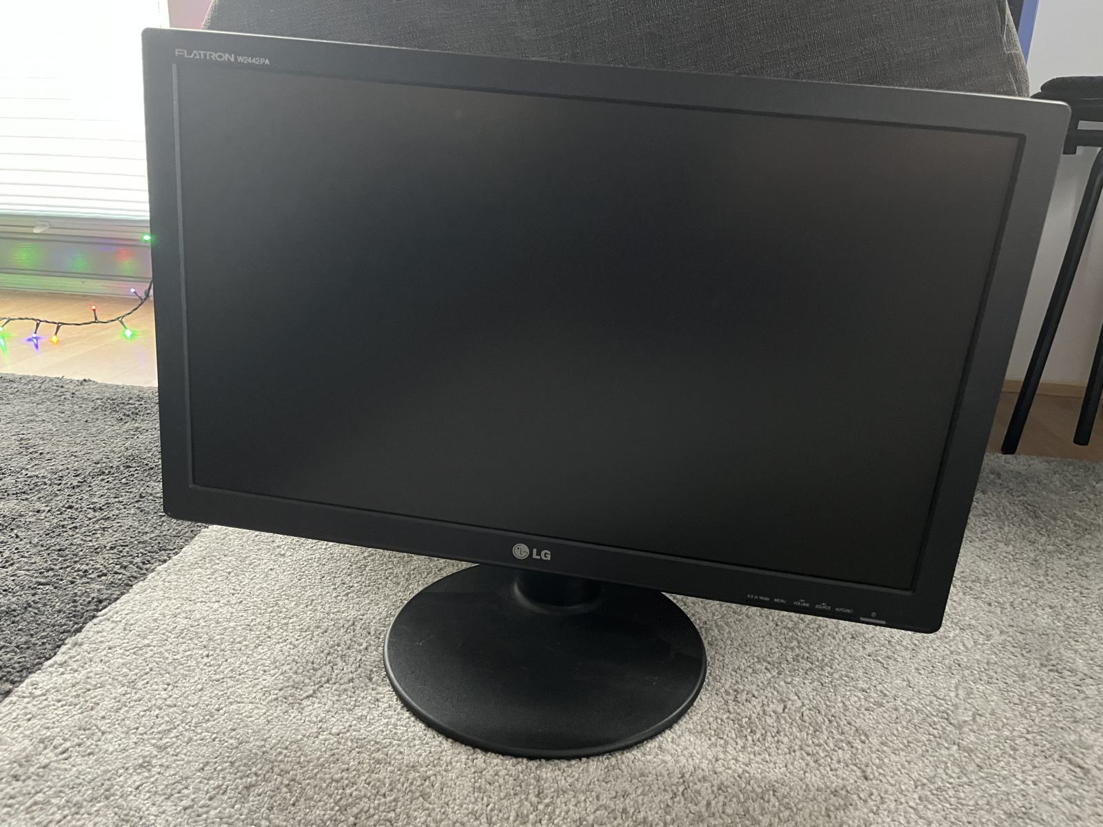 Monitor LG 24inch
