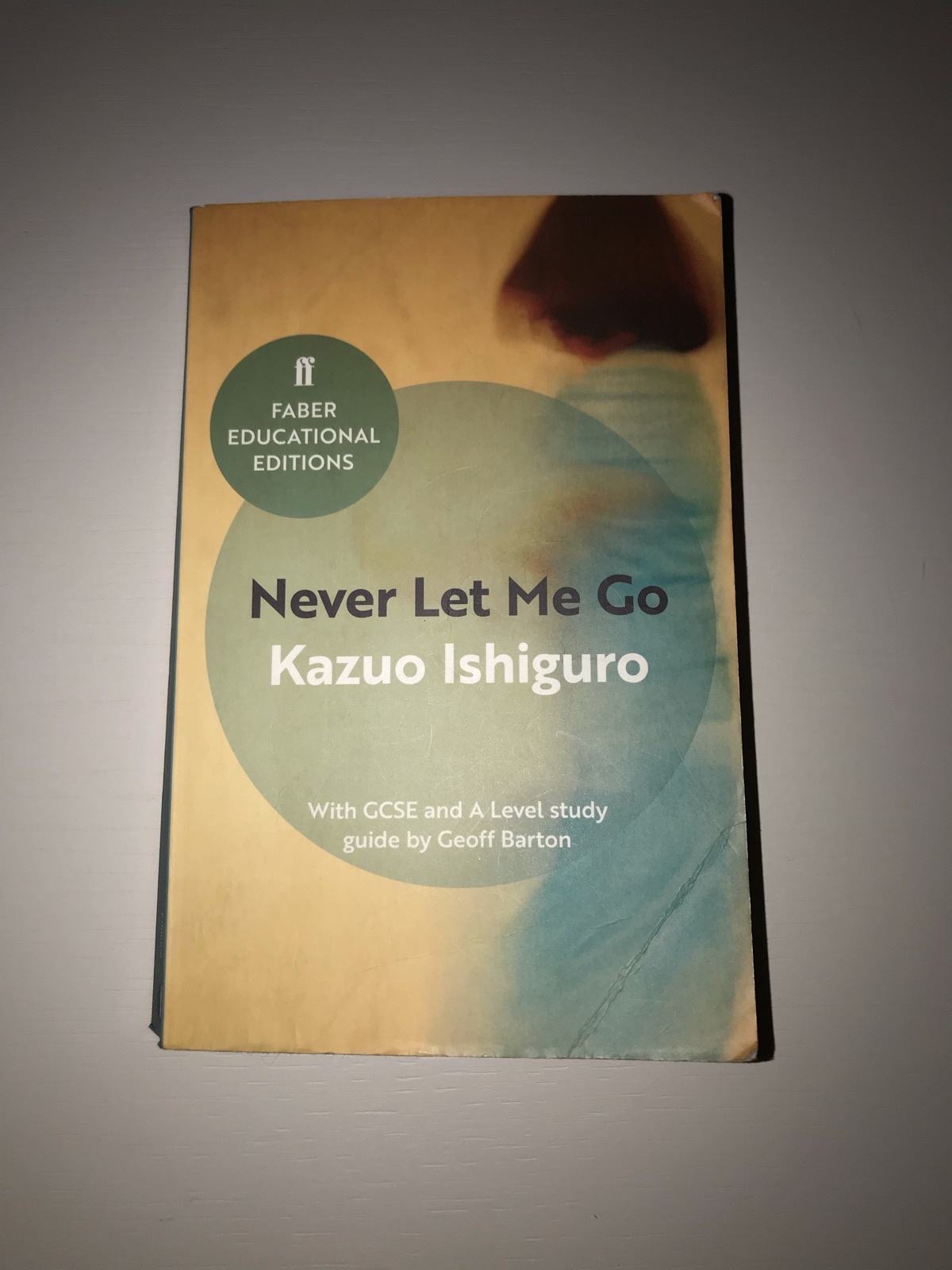 Kazuo Ishiguro - Never let me go