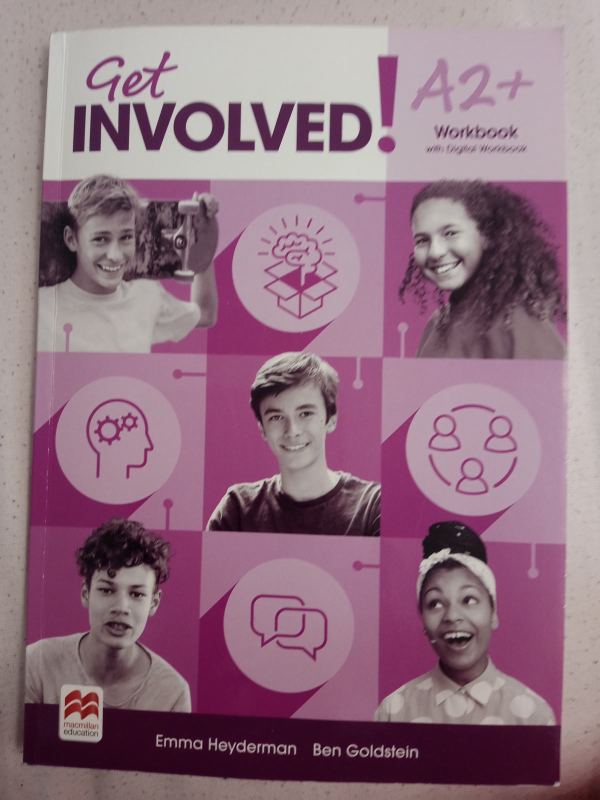 delovni zvezek Get involved a2