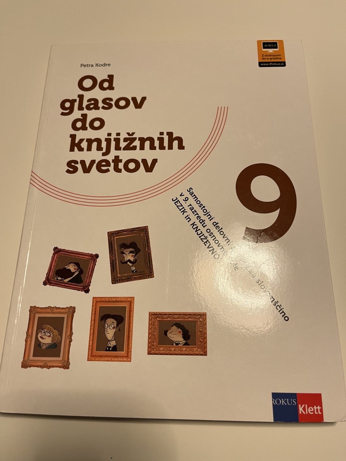 Od glasov do knjižnih svetov 9