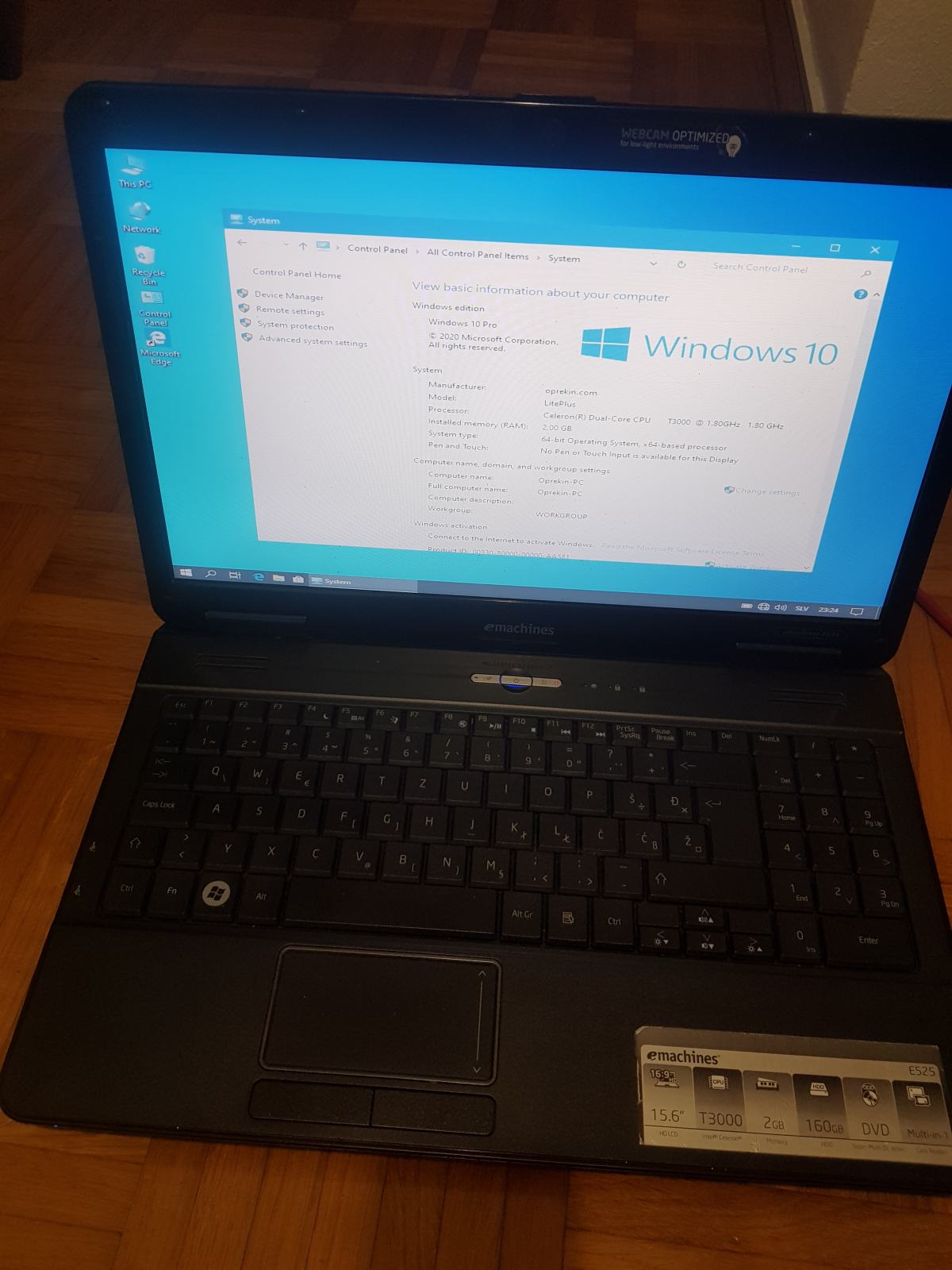 Acer eMachines E525 Dual-Core T3000 1.8Ghz,2GB Ram