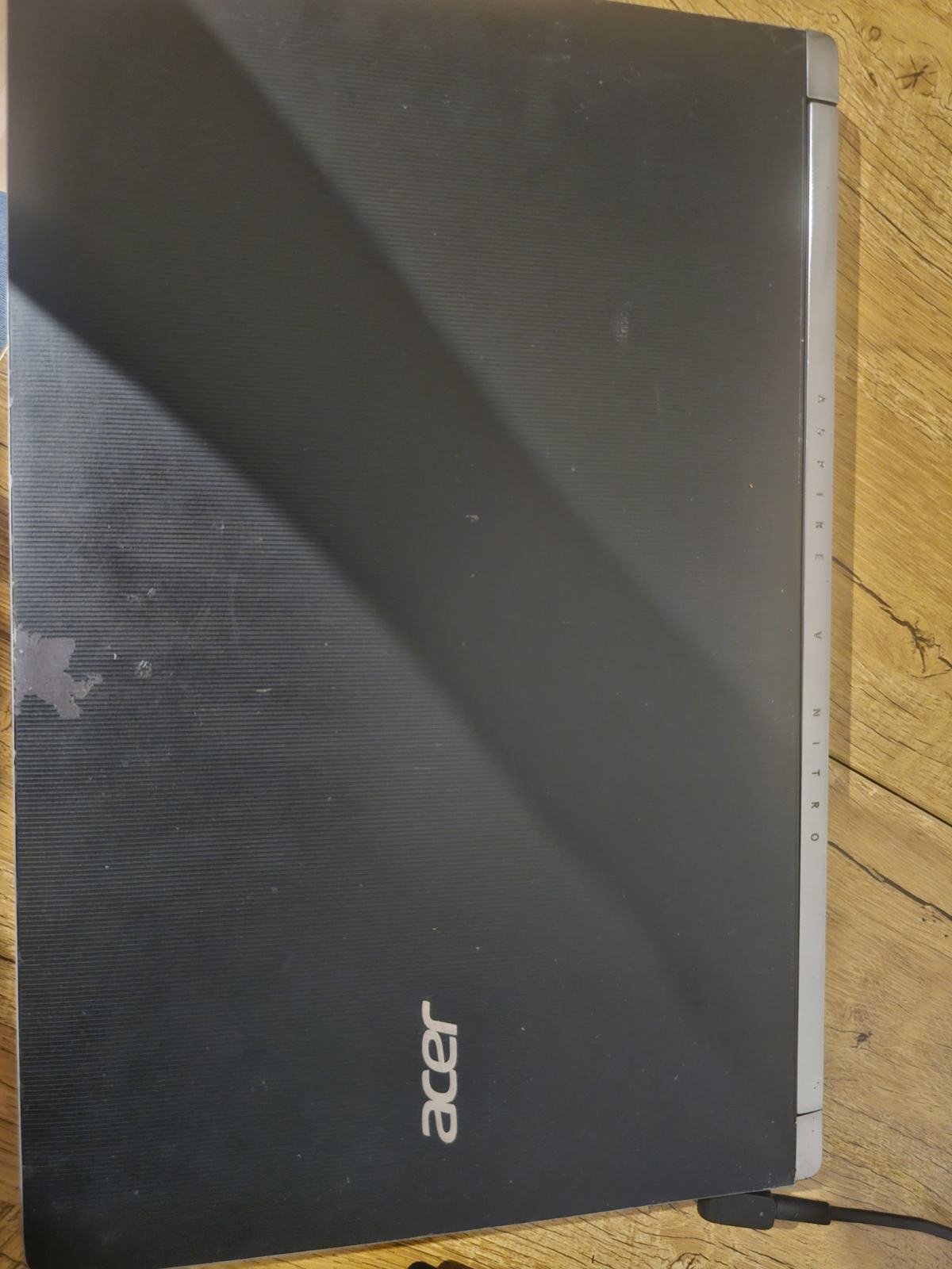 Acer Nitro 5 vn7 591g