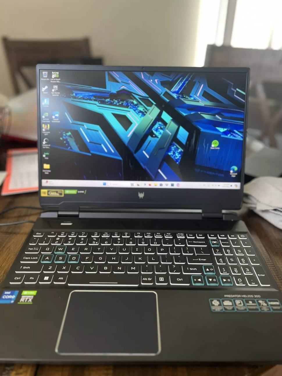 Acer Predator Helios 300 RTX 3060 32GB RAM