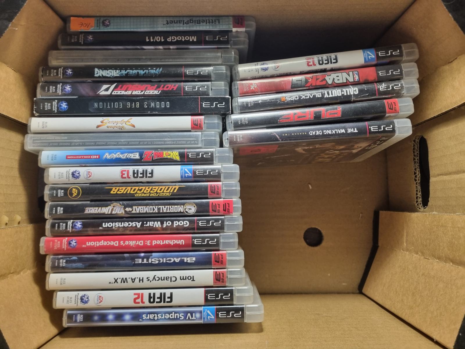 Komplet 23 igric za PlayStation 3