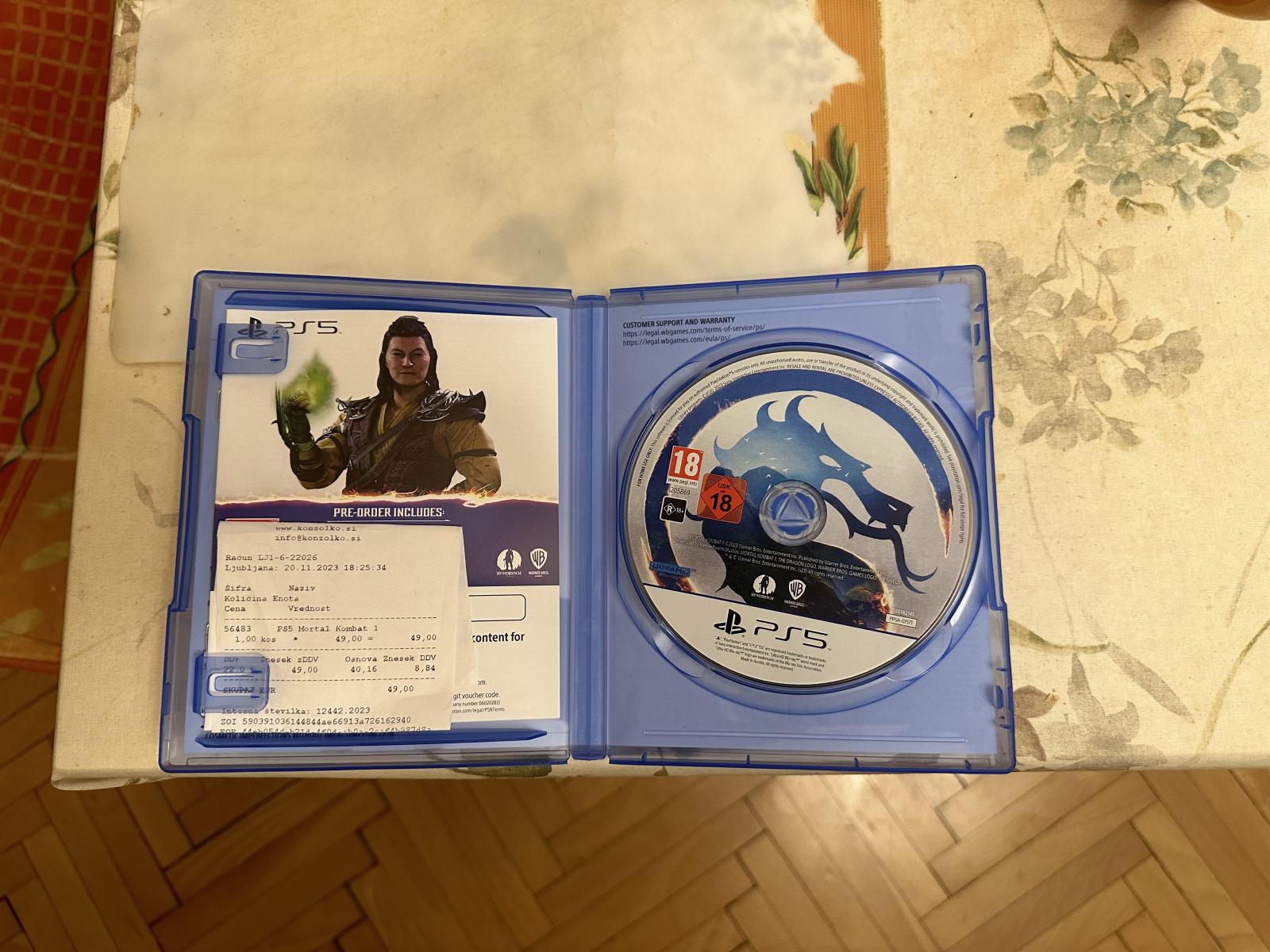 Prodajam ps5 igro mortal kombat