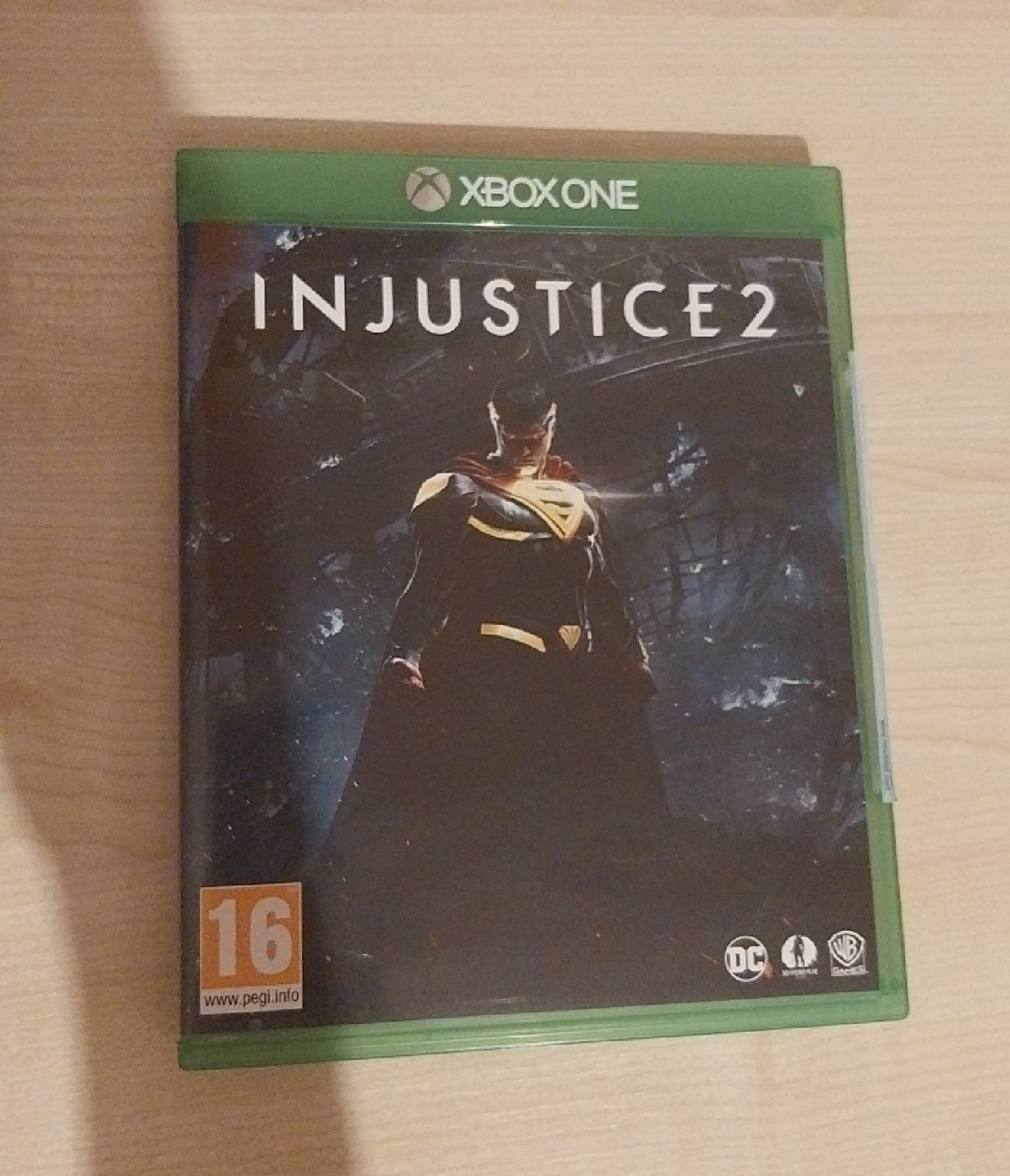 Xbox igra Injustice 2